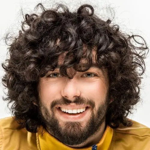 Włosy kręcone męskie - jakie fryzury? I BeardMan.pl